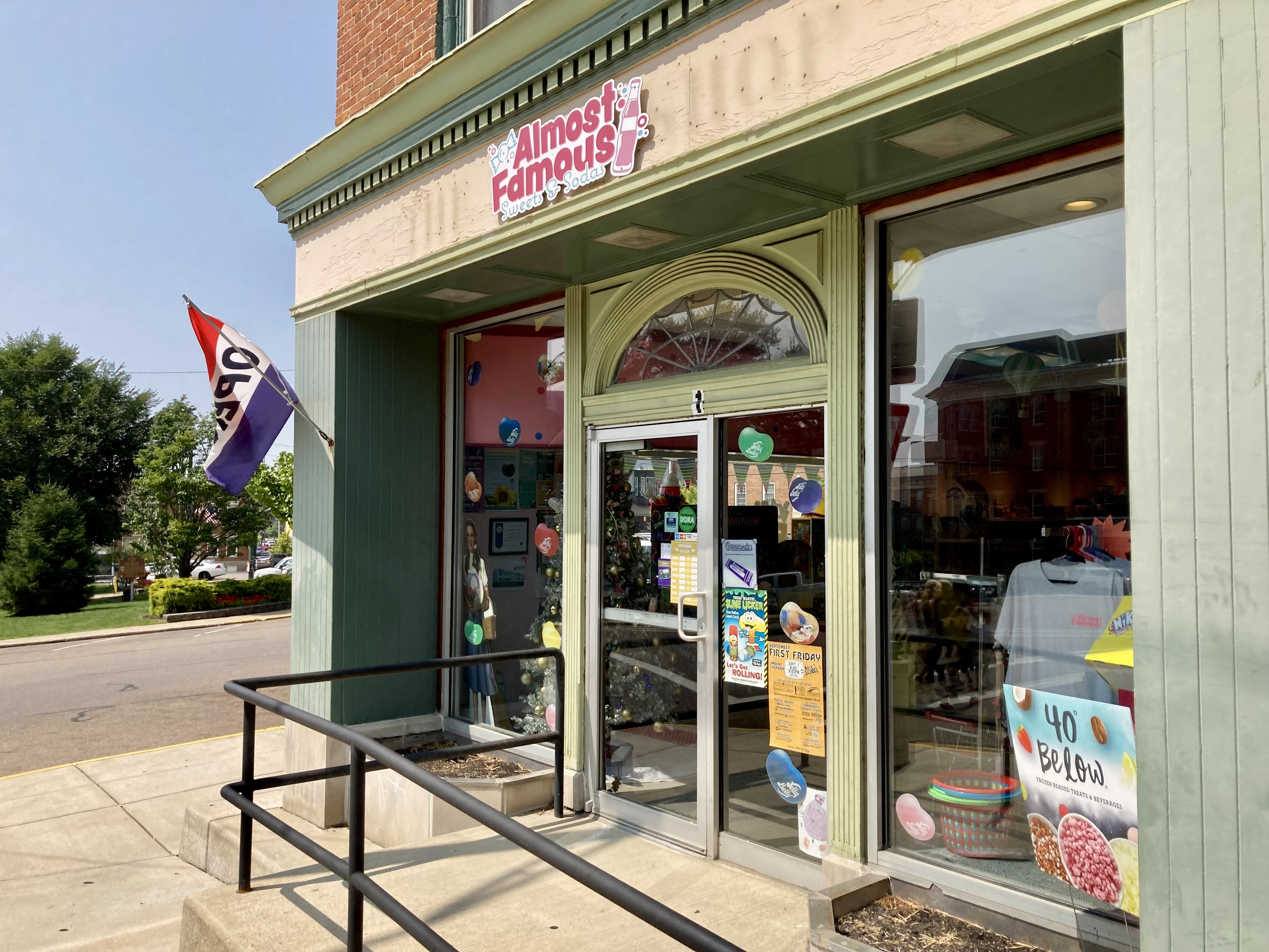 Candy Stores – Dusty Tires