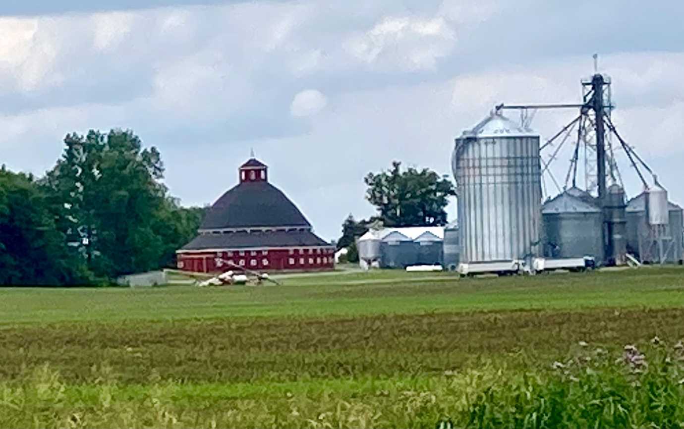 Round barns are a rare breed in Buckeye State – Dusty Tires