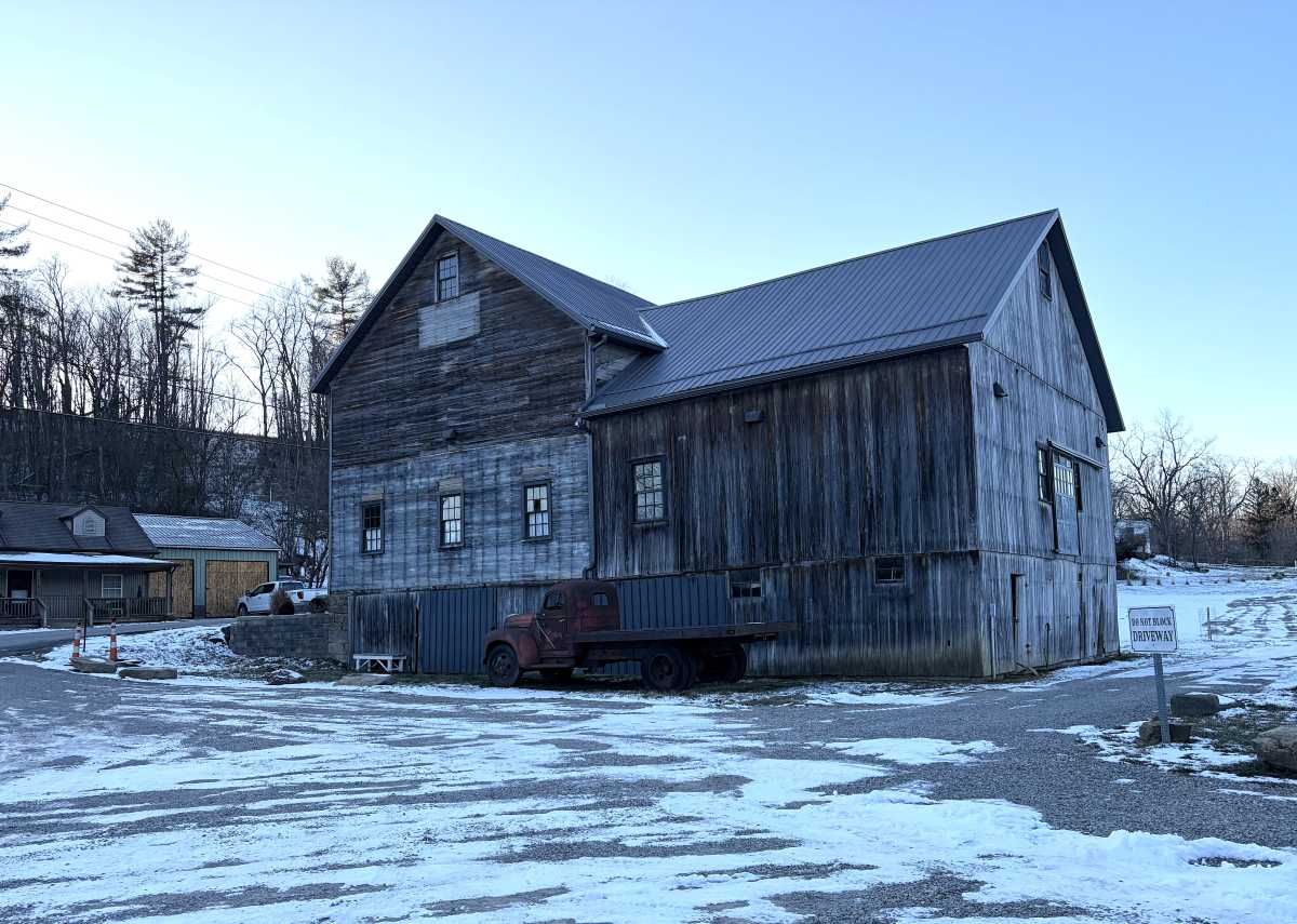 Travel Ohio with Dusty Tires: Two mills remain in Muskingum County ...
